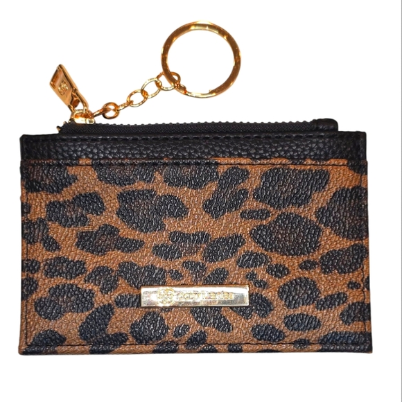 Daisy Fuentes | Bags | New Leopard Print Vegan Leather Card Holder With ...